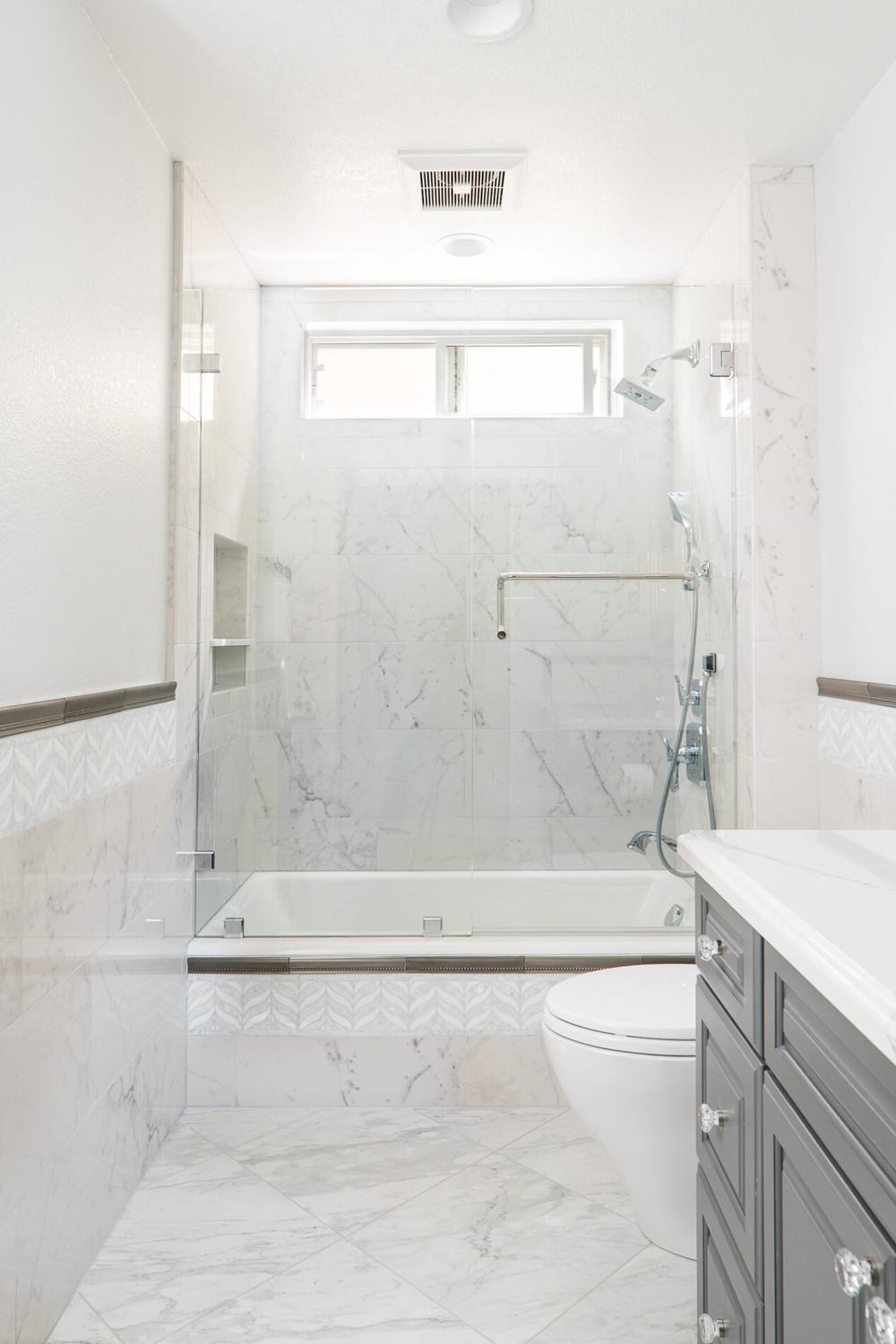 23 Bathroom Floor and Shower Tile Matching Solutions