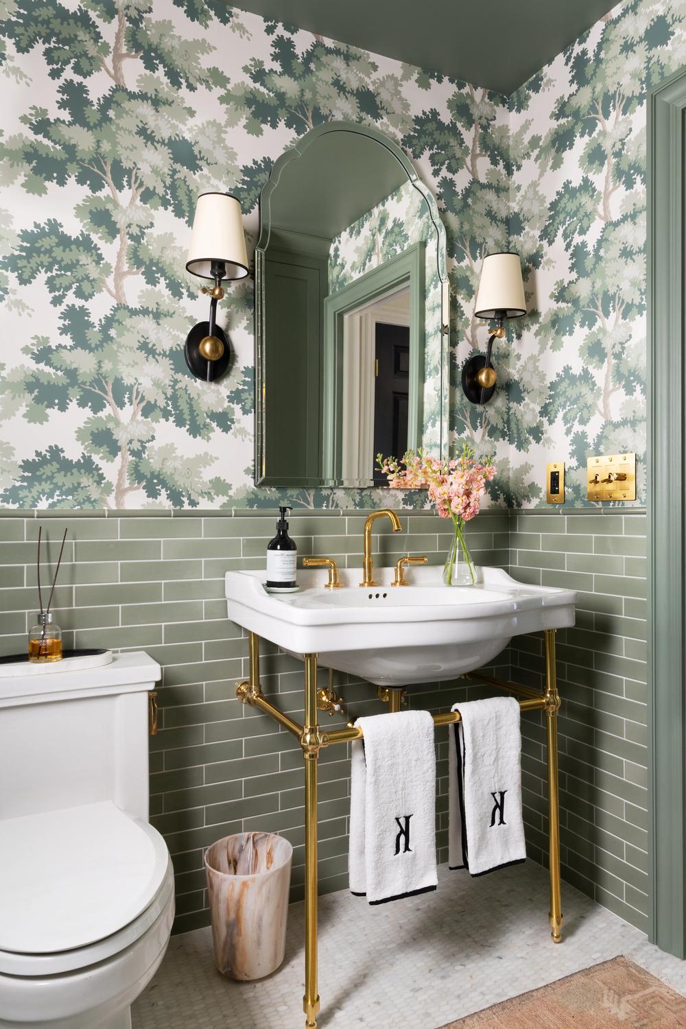 19 Bathroom Tile Combinations to Inspire Your Next Renovation