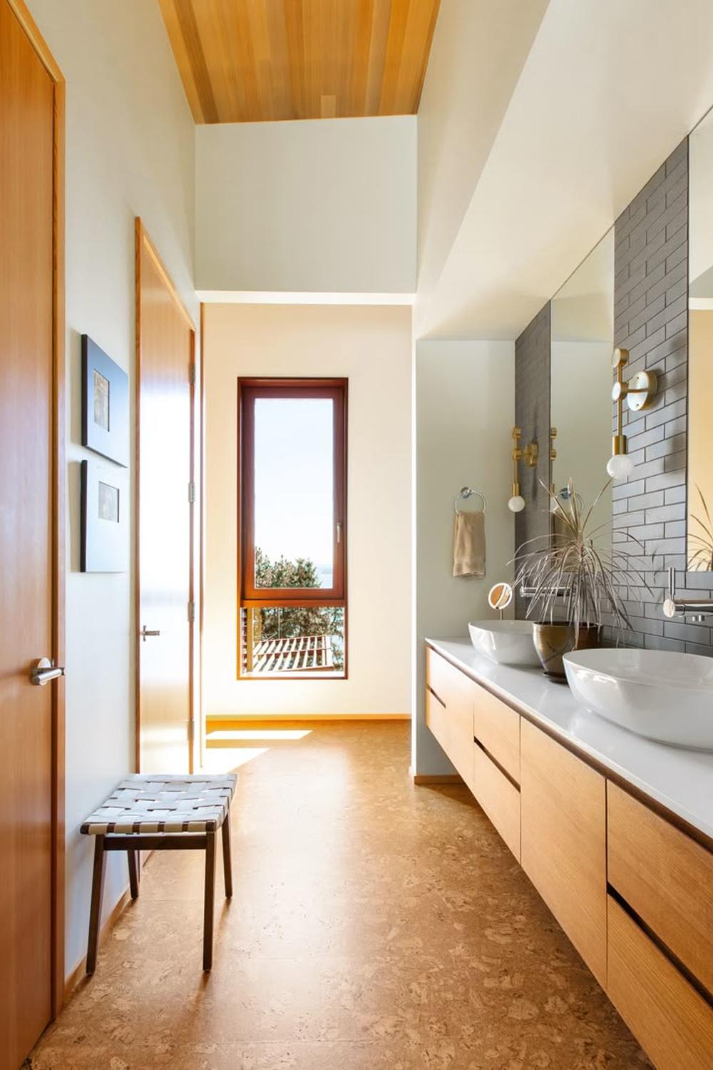 17 Cork Flooring Bathroom Designs to Inspire Your Next Renovation