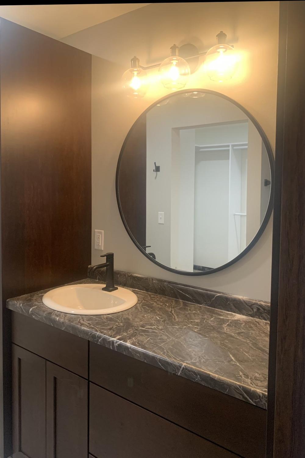 17 Off-Center Sink Bathroom Vanity Inspirations You’ll Love