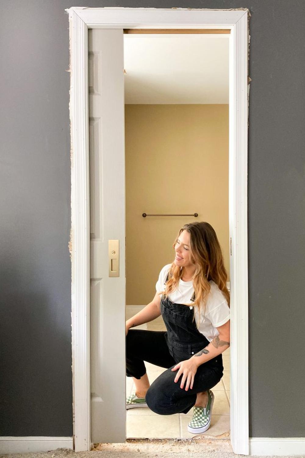 17 Basket Weave Tile Bathroom Ideas to Inspire Your Next Renovation