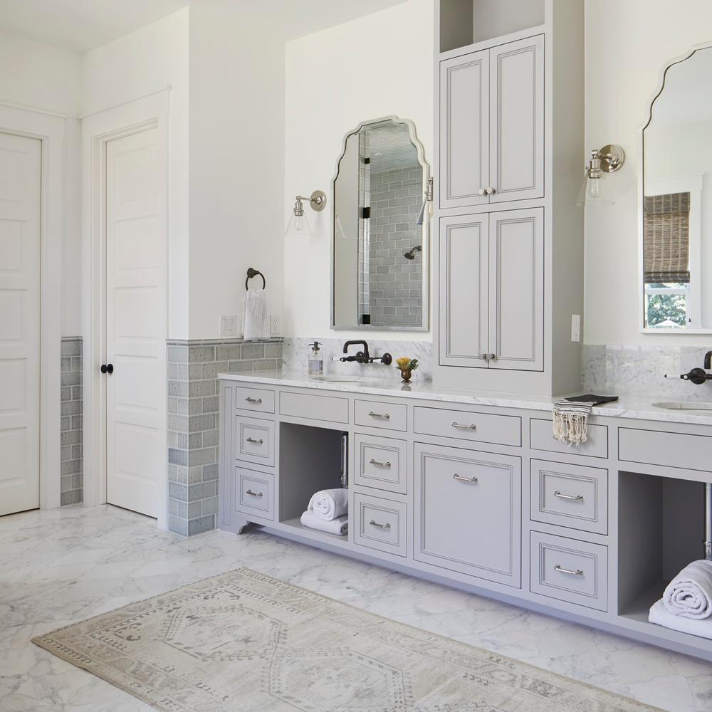 12 Split Vanity Master Bath Inspirations for Your Dream Bathroom Design