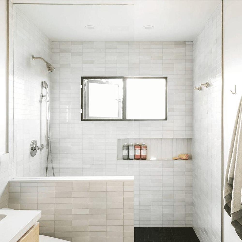 19 Stacked Subway Tile Bathroom Designs to Inspire Your Next Renovation