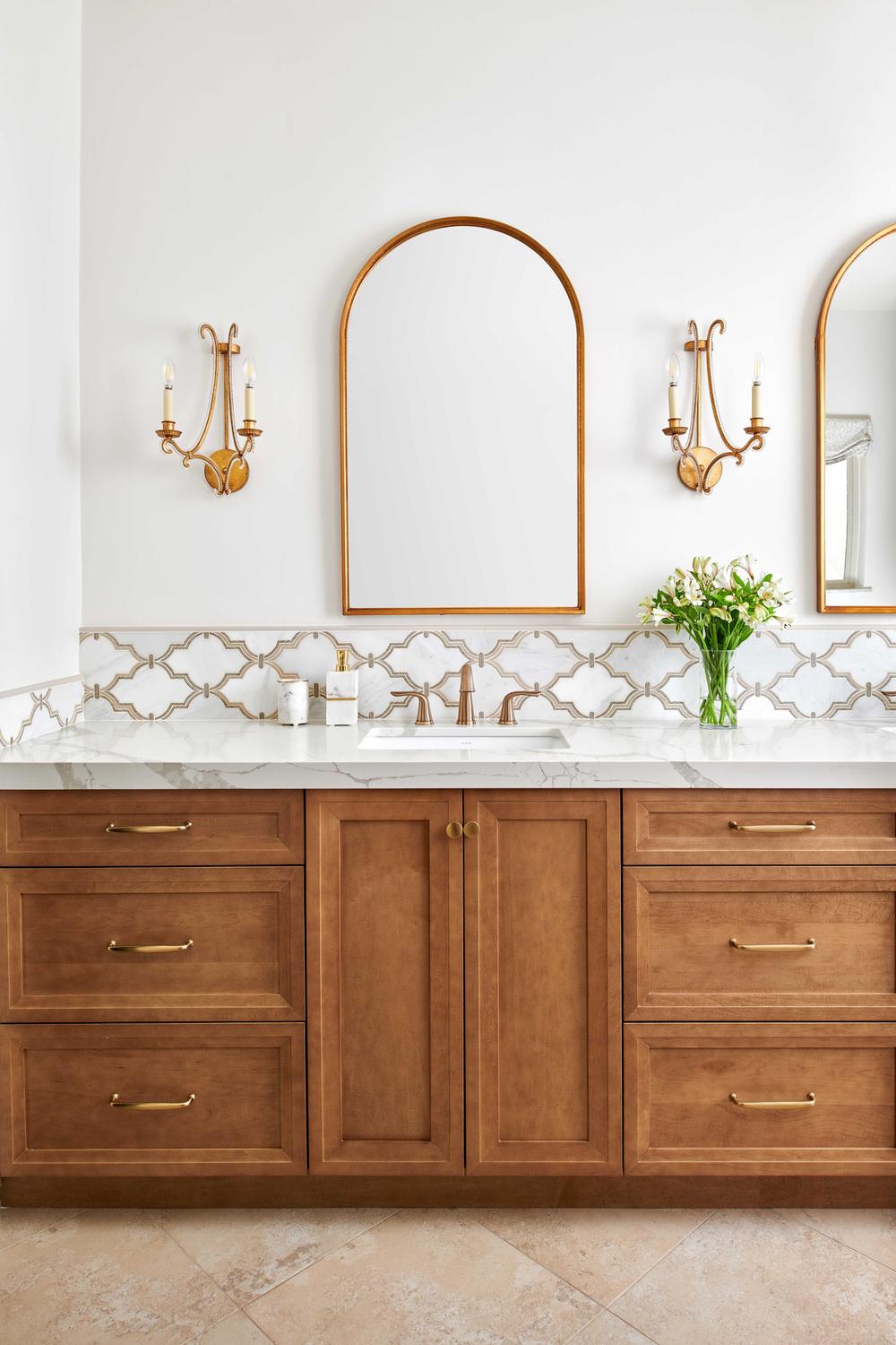 17 Inspiring Tuscan Bathroom Ideas to Create a Rustic Retreat