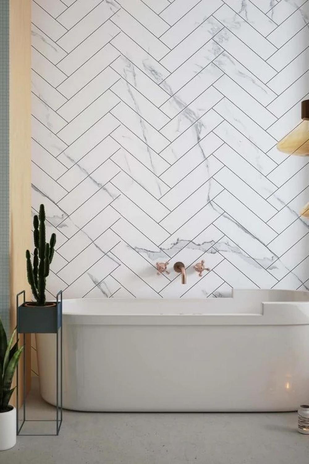22 White Herringbone Tile Bathroom Designs You’ll Love