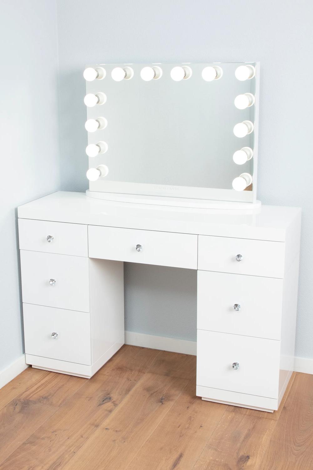 22 White Vanity Designs to Inspire Your Bathroom Makeover